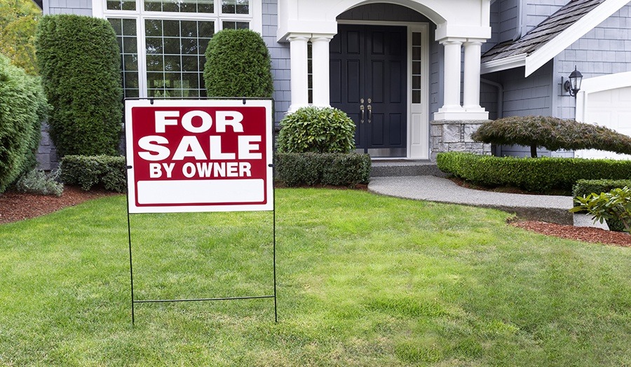 Fixed Fee vs. REALTOR®®: Pros and Cons When Selling Your Home Blog Fixed Fee vs. REALTOR®®: Pros and Cons When Selling Your Home Blog
